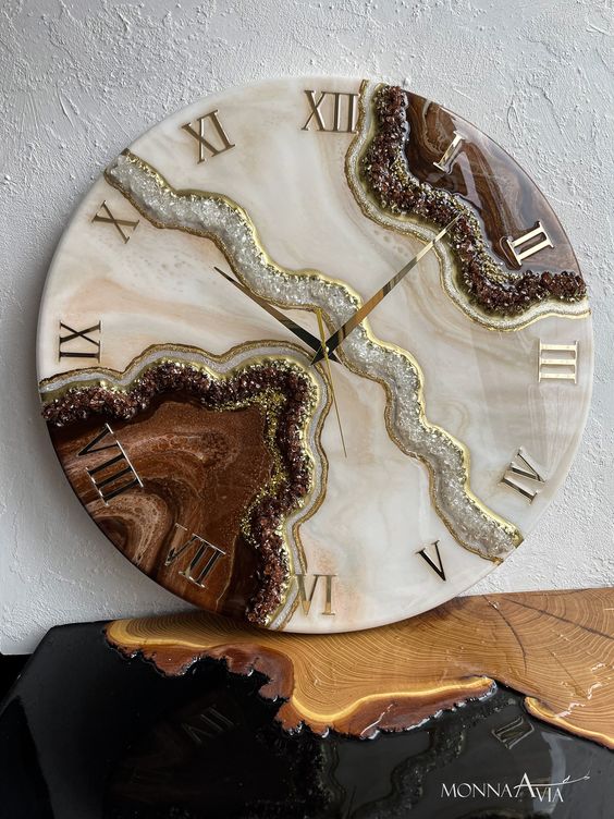 Modern Abstract Chocolate And Grey Epoxy Resin Wall Clock – Saajawat